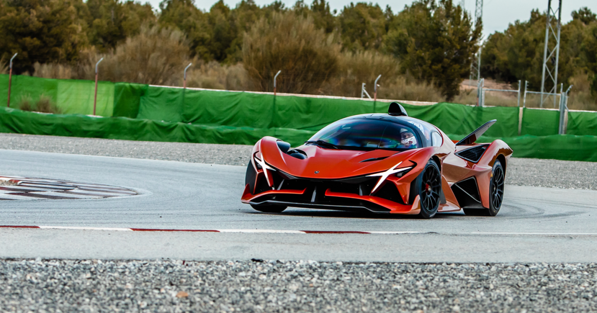 Megérkezett az Apollo Evo – mit tud az 1 milliárd forintos sportautó ...